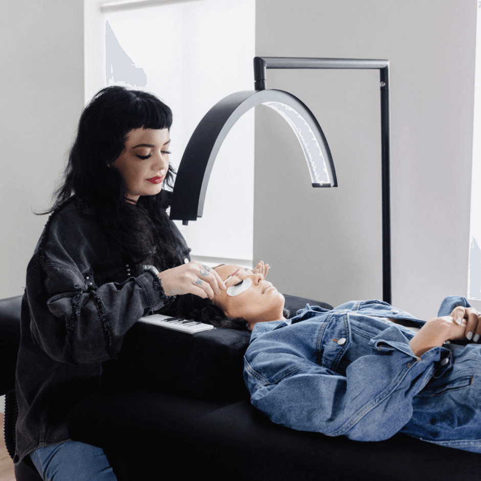 CosmoGlo Light - Curved LED Floor Lamp for Bright, Even Lighting – CosmoGloⓇ